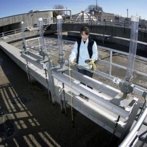 Conductivity Meters – Visual Encyclopedia of Chemical Engineering Equipment